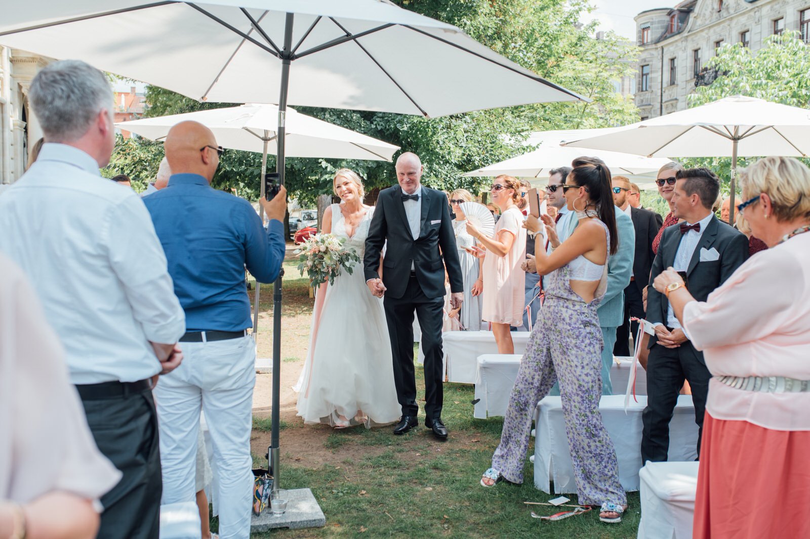 Saskia & Simon // Classy Hochzeit im Logenhaus Fürth ~ Leonie Cappello