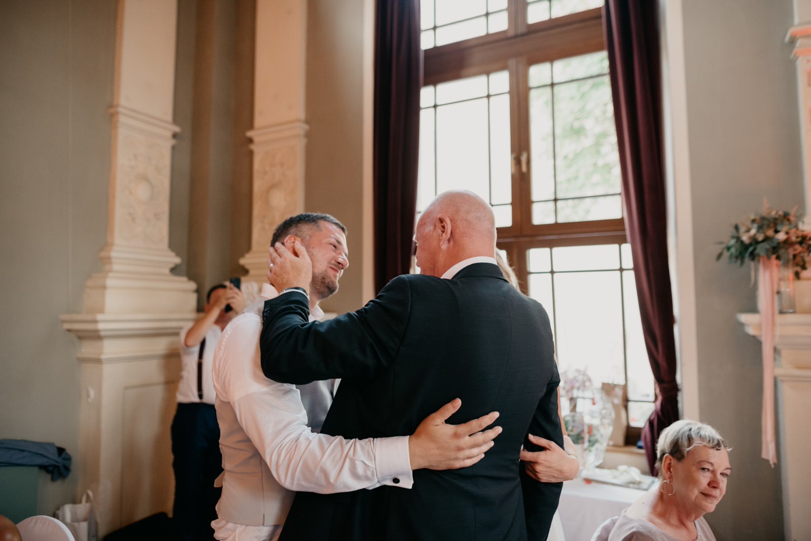 Saskia & Simon // Classy Hochzeit im Logenhaus Fürth ~ Leonie Cappello