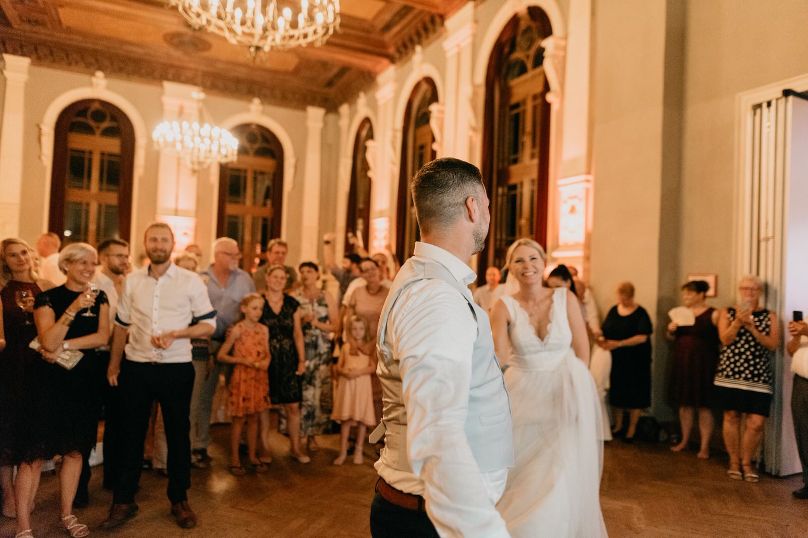 Saskia & Simon // Classy Hochzeit im Logenhaus Fürth ~ Leonie Cappello
